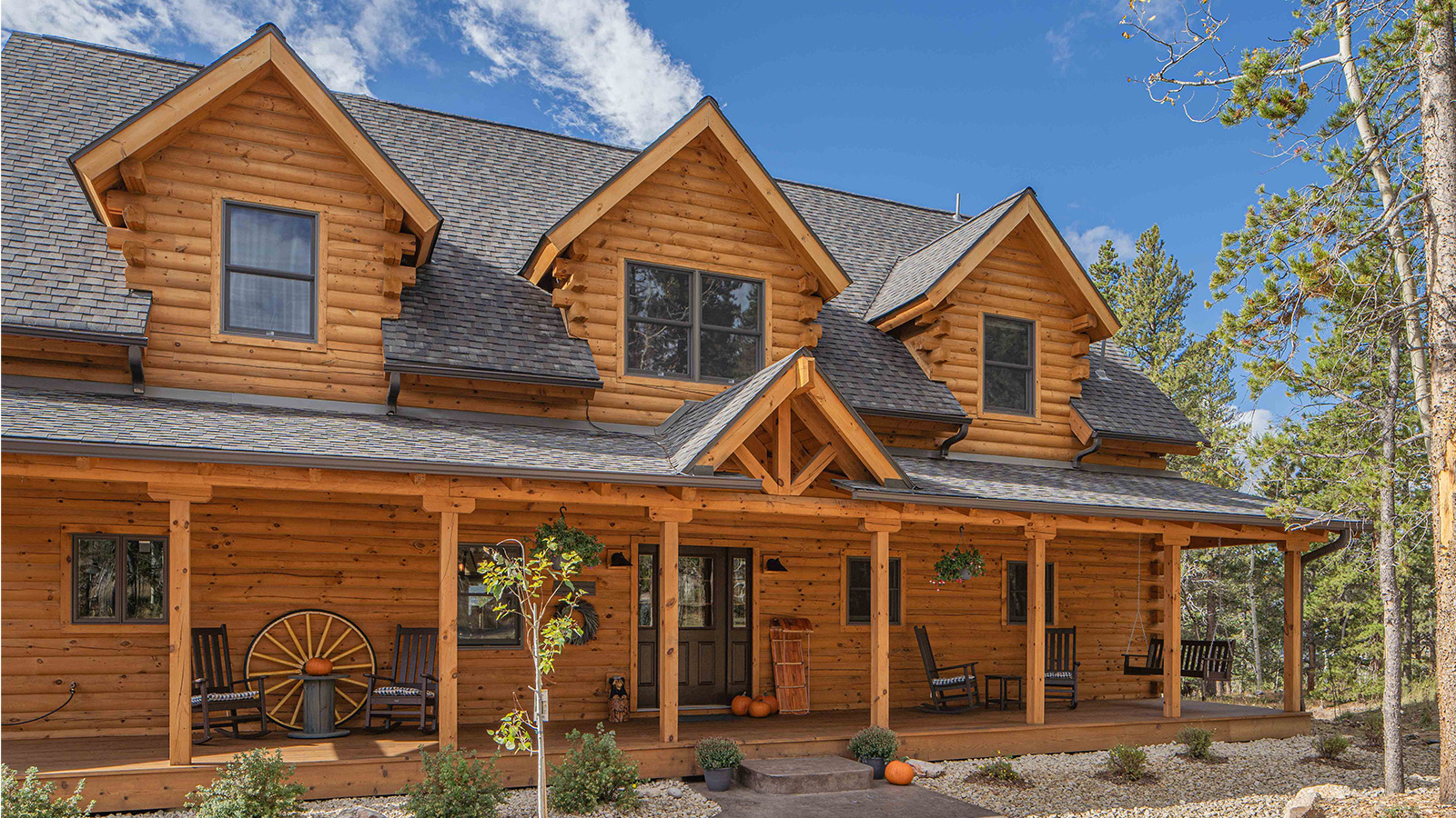 Rustic Meets Modern: Coventry Log Homes’ Disberger Custom Home | NAHB