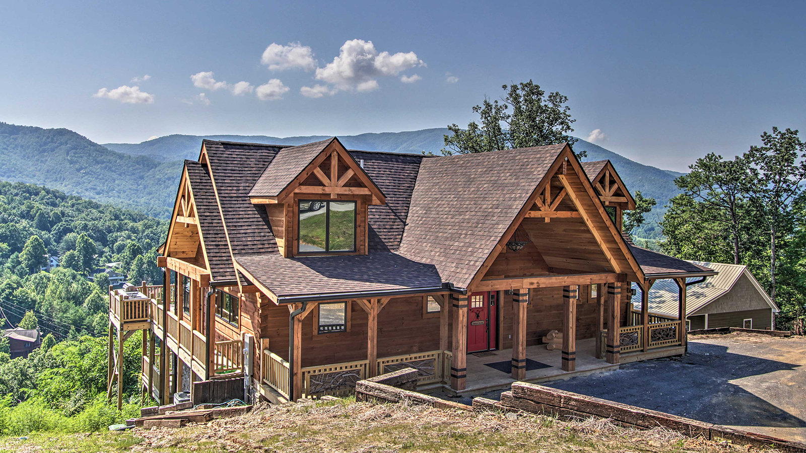 Log Homes Open House Month Continues With Hybrid Approach | NAHB